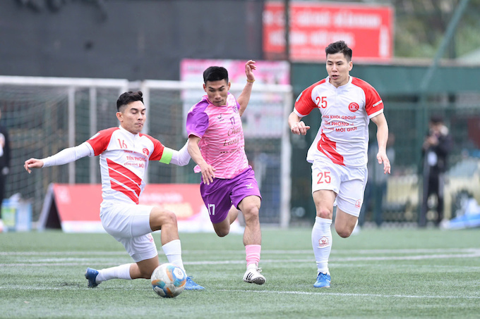 Khai mạc Wika Cup 2025: Phoenix ngược dòng ấn tượng trước Thiên Khôi FC